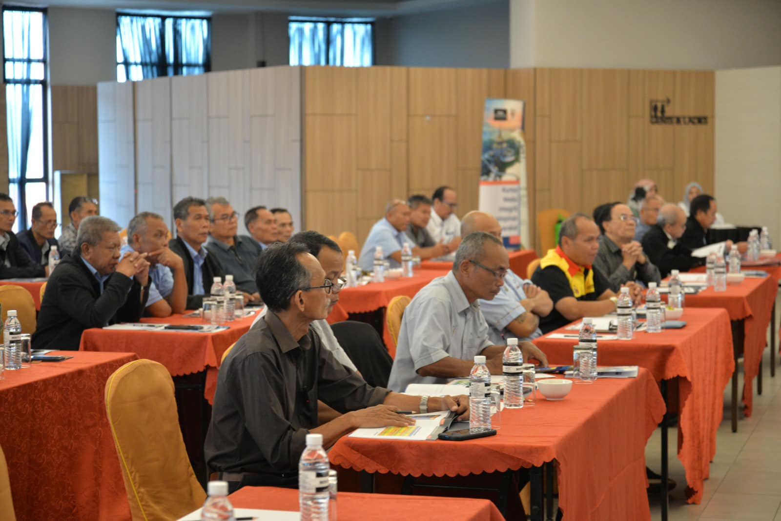 Kursus Modul Integriti Kepimpinan Masyarakat (MIKM) Tahap 1 - Institut ...