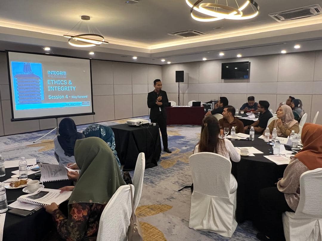 Program Latihan Ethics & Integriti (E&I) dan Program Latihan Do The ...